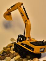 China DM Carter 385C Alloy Excavator Model Engineering Machinery Car Simulation Metal Decoration Ornaments for sale