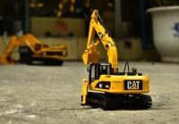 China 320dl Excavator Model 1/50 Scale  Alloy Diecast Replica Collectible Toy for sale