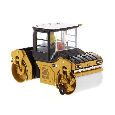 China CB-13 Road Roller Diecast Model 1/50 Scale Alloy Construction Vehicle Replica for sale