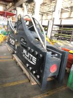 China Ruite 200 Hydraulic Breaker 50 Ton Excavator Mining Demolition 7500J Hammer for sale