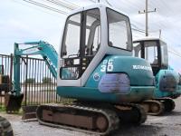 China Well-Maintained Used Komatsu PC30-7 Mini Excavator ISO Certified for Construction and Landscaping for sale