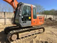 China Used Hitachi ZAXIS 120 Excavator 12Ton Capacity Full Service History Construction Mining for sale