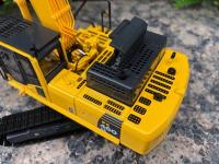 China Komatsu PC400LC-8 1/50 Scale Alloy Excavator Model - Diecast Construction Vehicle for sale