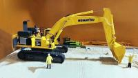 China 1/43 Scale Komatsu PC520LC-11M0 Alloy Die-Cast Excavator Model - Licensed Collectible for sale