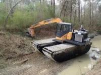 China Amphibious Undercarriage Floating Excavator Pontoon System Swamp Buggy Solution for sale