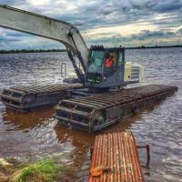 China Heavy Duty Amphibious Pontoon Undercarriage for  Doosan Hitachi Hyundai Excavator for sale