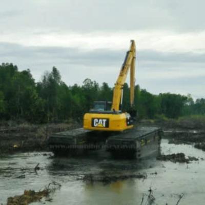 China Heavy Duty Amphibious Excavator Pontoon Undercarriage PC75 PC80 Excavator Parts for sale