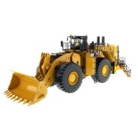 China DM Earthmoving Heavy Duty Wheel Loader Alloy Construction Vehicle Model 1/50 85505C for sale