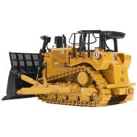 China Heavy Duty D8 Dozer Bulldozer with Scraper Attachment 1/50 Scale Diecast Alloy Model 85758 for sale