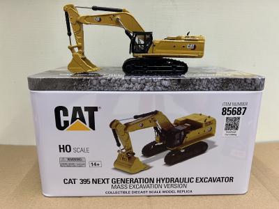 China DM 1/87 Scale Heavy Excavator Construction Vehicle Diecast Model 85687 Collectible for sale