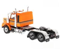 China DM Western Star 4900 SB International 2-Axle American Flatbed Truck 1/50 Model 71063 for sale