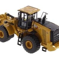 China DM New 1/50 Scale Wheel Loader Diecast Alloy Shovel Model 85686 Construction Vehicle for sale