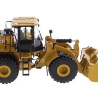 China DM 1/50 Wheel Loader 966 GC Series Alloy Shovel Loader Model 85682 Collectible for sale