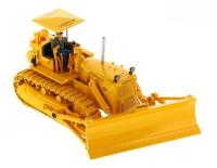China DM 1/50 Scale Tracked Bulldozer D7C Dozer Diecast Construction Vehicle Model 85577 for sale