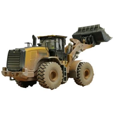 China DM 1:50 Diecast Masters 966M Loader Muddy Weathered Version Engineering Vehicle Model 85703 for sale