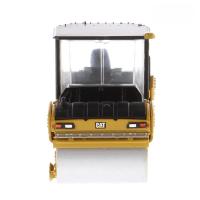 China 1:64 DM CB-13 Vibratory Roller Diecast Model 85631 Miniature Engineering Truck Toy for sale