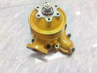 China Komatsu 4D130 engine  Long-lasting 6114-61-1100 Water Pump For Komatsu Construction Machinery Engine Parts for sale