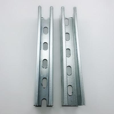 China Silver Steel Strut C Channel 2.5mm With Load Capacity For Easy Installation for sale