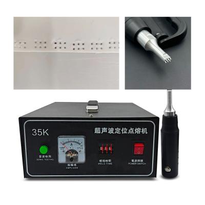 China 35KHz Ultrasonic Handheld Welding Machine Plastic Spot Welder For Garment Industry for sale