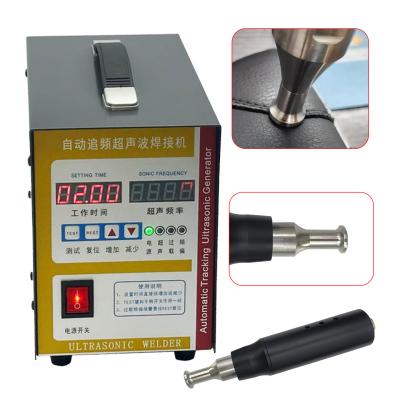 China Accurate Welding 28kHz Ultrasonic Plastic Welding Machine For Shoe Factory for sale