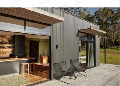 China Customized Luxury Shipping Container Home 37.4 SQM Prefab House with 15 Year Warranty for sale