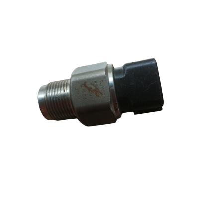 China Fuel Rail Pressure Sensor 499000-6081 89458-60010 for Toyota Hino Hiace Hilux Prado 3.0 for sale