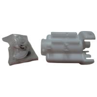 China Auto Diesel Fuel Filter OEM MR526974 Plastic Material For Mitsubishi V73 6 Month Warranty for sale