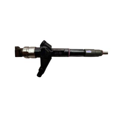 China Auto Common Rail Diesel Fuel Injectors for Nissan Navara D22 YD25 2.5L NP300 OEM 16600-VM00D 095000-6240 for sale
