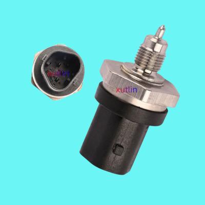 China Fuel Injection Pressure Sensor for Land Rover Evoque Range Rover Sport OEM LR054622 LR108241 for sale