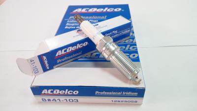 China Auto Engine Spark Plugs For Land  Cadillac OEM  41-103 for sale