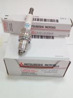 China OEM MR984946 Engine Spark Plugs for Mitsubishi Motors High Quality 10pcs MOQ for sale