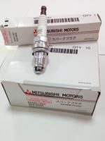 China OEM MS851352 Engine Spark Plugs for Mitsubishi Motors High Quality 10pcs MOQ for sale