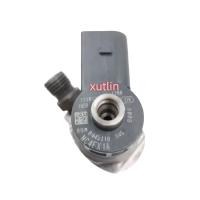 China Diesel Fuel Injectors for VM Amarok 2.0 Caddy Golf OEM 0445110688 0445110689 0445110369 for sale