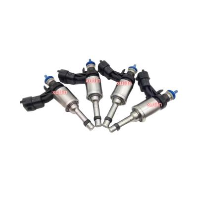 China Diesel Fuel Injectors OEM 12636111 for Buick Regal Verano Chevrolet HHR Sky 2.0L Turbo for sale