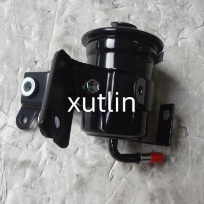 China Engine Fuel Filter for Toyota OEM 23300-50110 High Quality Replacement for sale