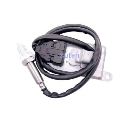 China Benz Truck NOx Oxygen Sensor 24V OEM A0101539628 5WK96659C Engine Spare Part for sale