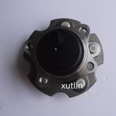 China Xutlin Engine Fuel Filter for Toyota OEM 42450-42040 High Quality 6 Month Warranty for sale