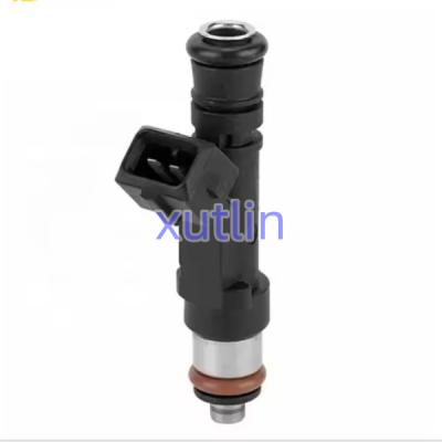 China Denso Fuel Injector 0280158502 for Lada Niva 2121 1.7L 1996-2006 Diesel Engine for sale