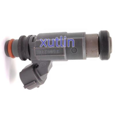China Diesel Fuel Injector Nozzle 15710-66D00 CDH166 MD319790 for Mitsubishi Mirage 1.5L 1997-2002 for sale