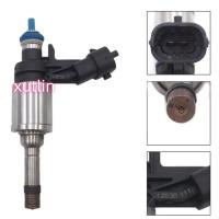 China Fuel Injector Nozzle P301-13250B for Mazda 3 2.0L CX-5 2.0L Gas Engine for sale