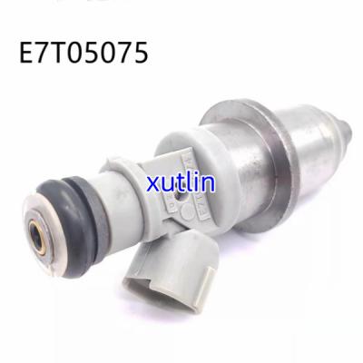 China Fuel Injector Nozzle E7T05075 1465A015 for Mitsubishi Cedia 4G15 4G63 4G64 4G93 6G72 for sale