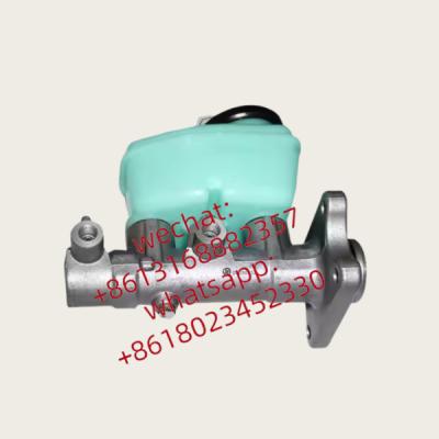 China Xutlin Brake Master Cylinder 47201-60511 for Toyota Land Cruiser KZJ170 HZJ170 6-Month Warranty for sale