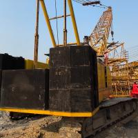 China 650T Hydraulic Crawler Crane With Boom 24m～84m Length Oil And Gas Industry for sale