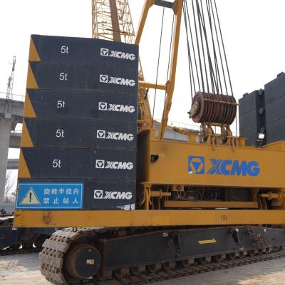 China XCMG XGC300 300T Crawler Crane with 120m Lifting Height for sale