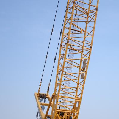 China Crawler Mobile Crane with 50 To 300 Tons Lifting Capacity, Load Moment Indicator, and 0.9 Kg/cm² Max Ground Pressure for Site Operations for sale