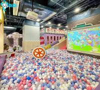 China TUV Certified Family Play Center Customized Indoor Playground Equipment for sale