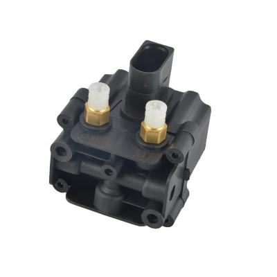China 37206789450 37206864215 F01 F02 F11 F18 Valve Block Replacement Car Body Parts for sale