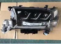 China Full Version Modified Replace Headlight Toyota Land Cruiser 200 2016 Headlights 81106-60p50 for sale