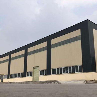 China Lightweight Steel Building Portal Frame Metal Warehouse Q355B Steel Structure 20m Span for sale