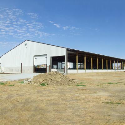 China Lanjing Prefabricated Steel Structure Farm House - Modern Metal Livestock Shelters with Custom 40-Day Delivery for sale